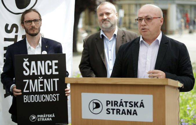 Jiří Hlavenka: Vzdělání musí pádit s dobou - Pirátská strana ...